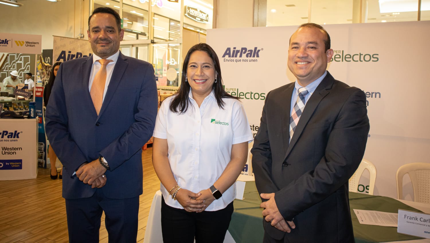 AirPak y Súper Selectos Firman Acuerdo para Ampliar la Disponibilidad de los Servicios de ...