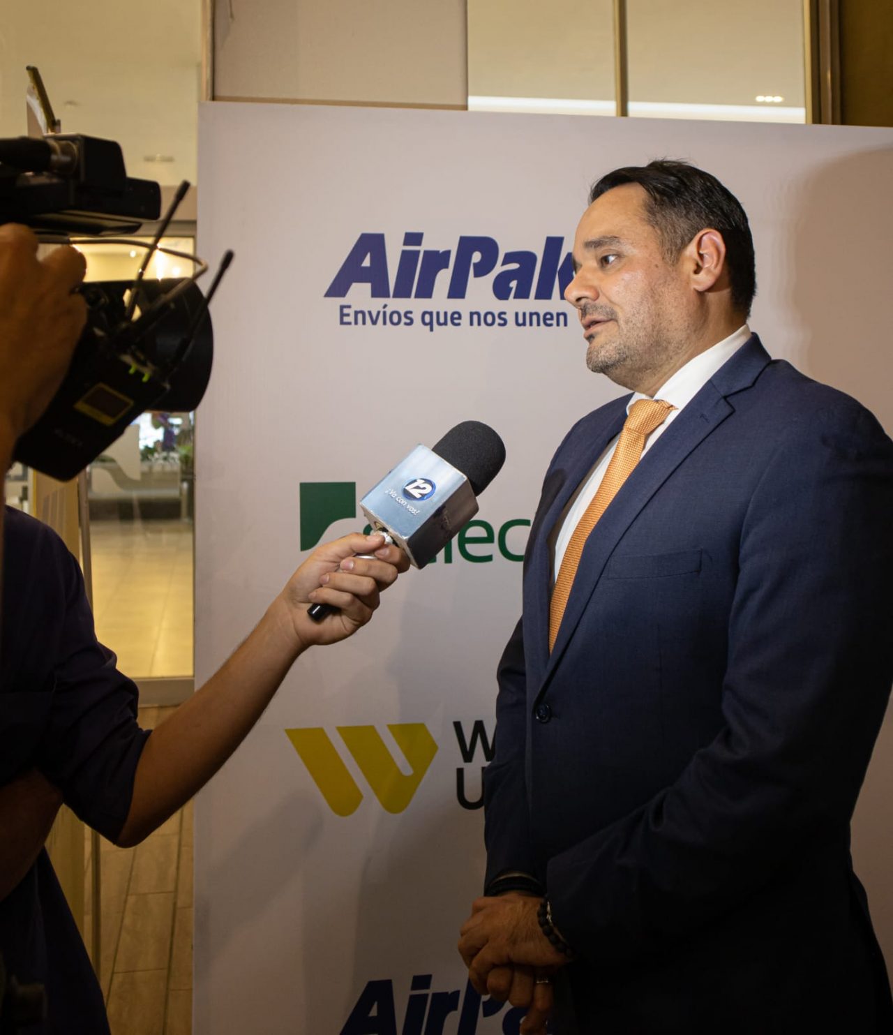 AirPak y Súper Selectos Firman Acuerdo para Ampliar la Disponibilidad ...